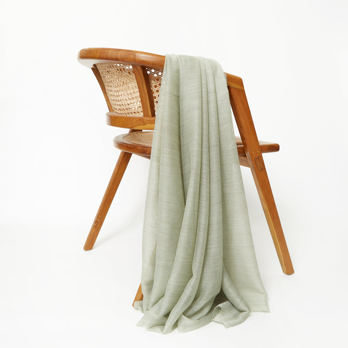 T24Q06547 | Fire Retardant Large Width Gauze – Nona Source